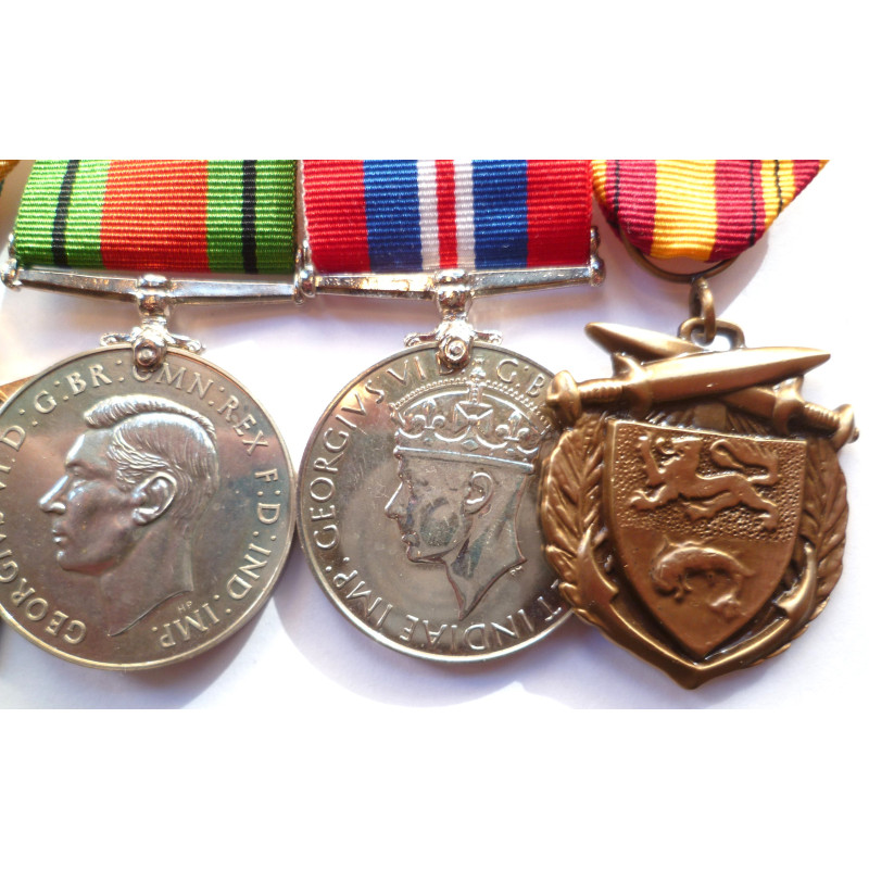 WW2 Medal group Africa Star and Dunkirk commemorative Medal