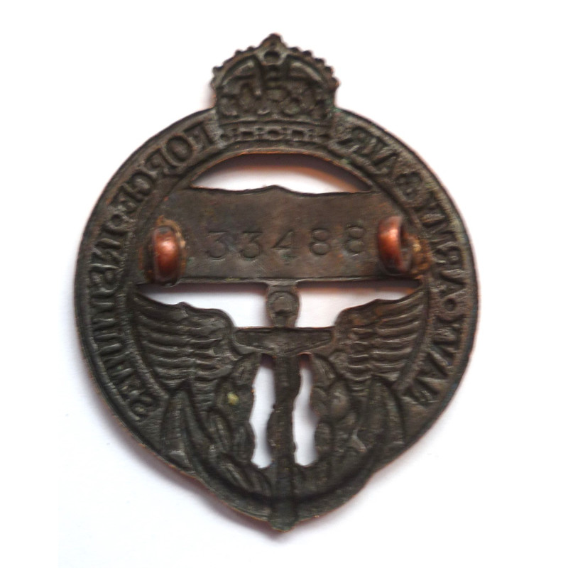 WW2 Navy, Army & Air Force Institutes (N.A.A.F.I.) Cap Badge