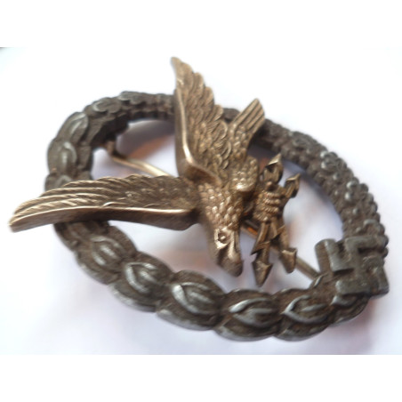 Luftwaffe Wireless Operator/Air Gunner Badge by JMME & Sohn Berlin