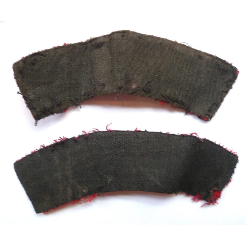 Pair WW2 Royal Artillery Printed Cloth Shoulder Titles RA