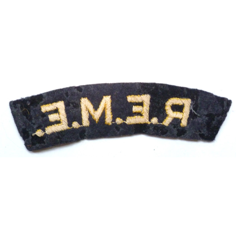 WW2 Royal Electrical Mechanical Engineers Shoulder Title REME
