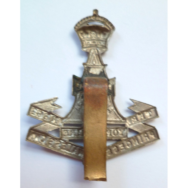 Yorkshire (Green Howards) Regiment Cap badge - British Army
