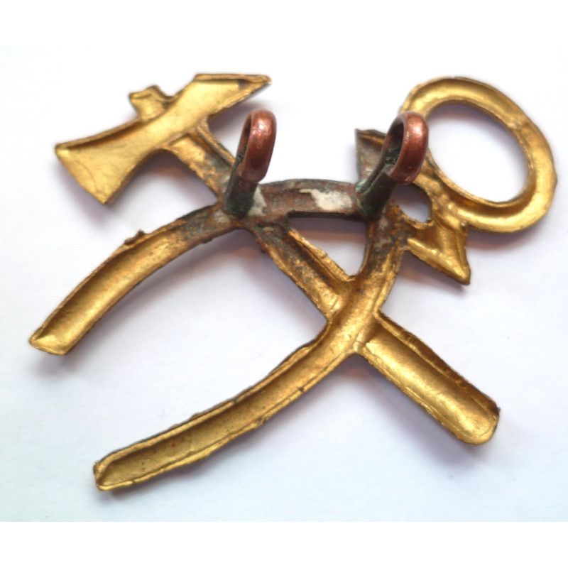 British Army REME Artificers/Blacksmith Brass Trade Badge