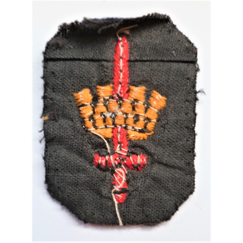 London District Cloth Embroidered Formation Sign. Original Militaria