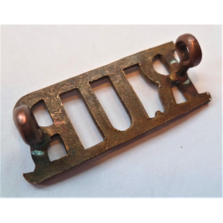 Royal Ulster Rifles Brass Shoulder Title Irish Insignia